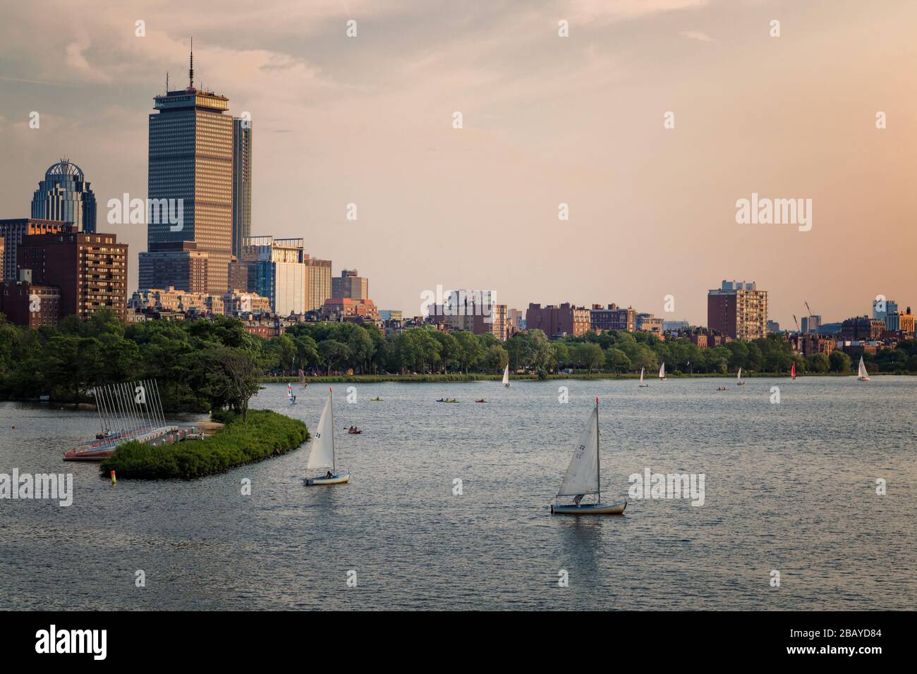 Sunset bridge architecture hi-res stock photography and images - Alamy