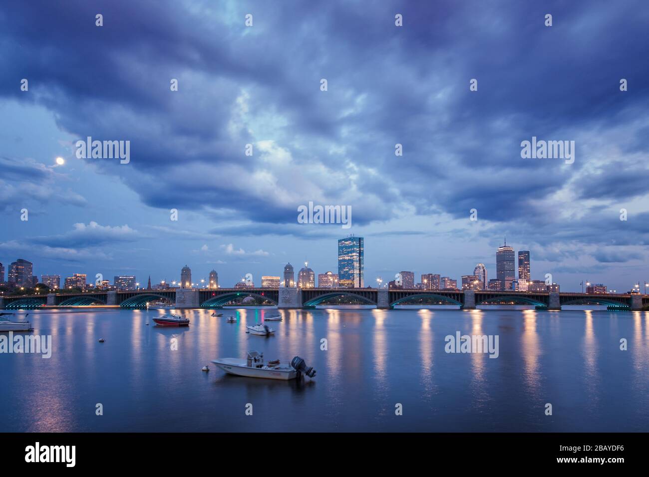 Sunset bridge architecture hi-res stock photography and images - Alamy