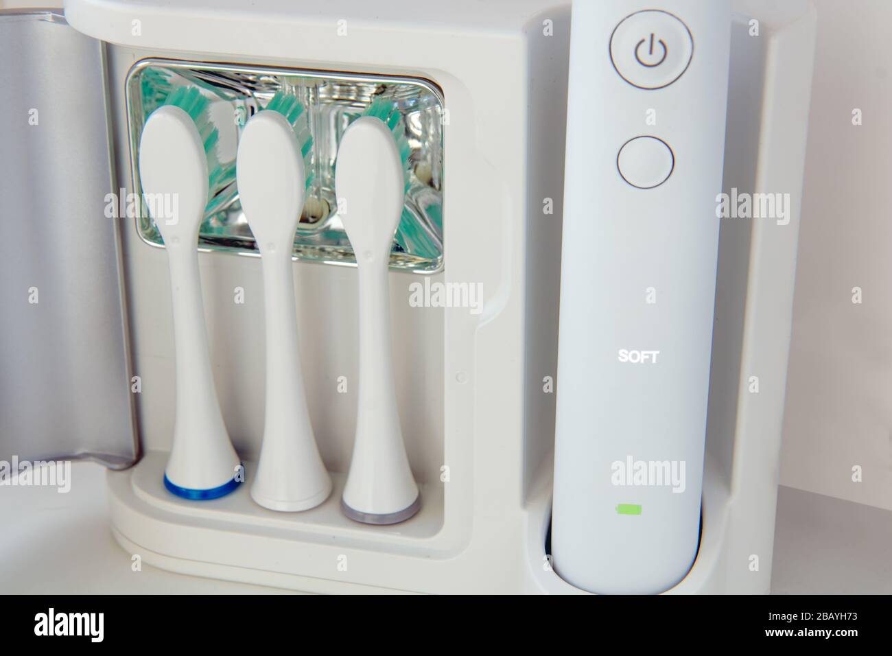 Brush attachments hi-res stock photography and images - Alamy