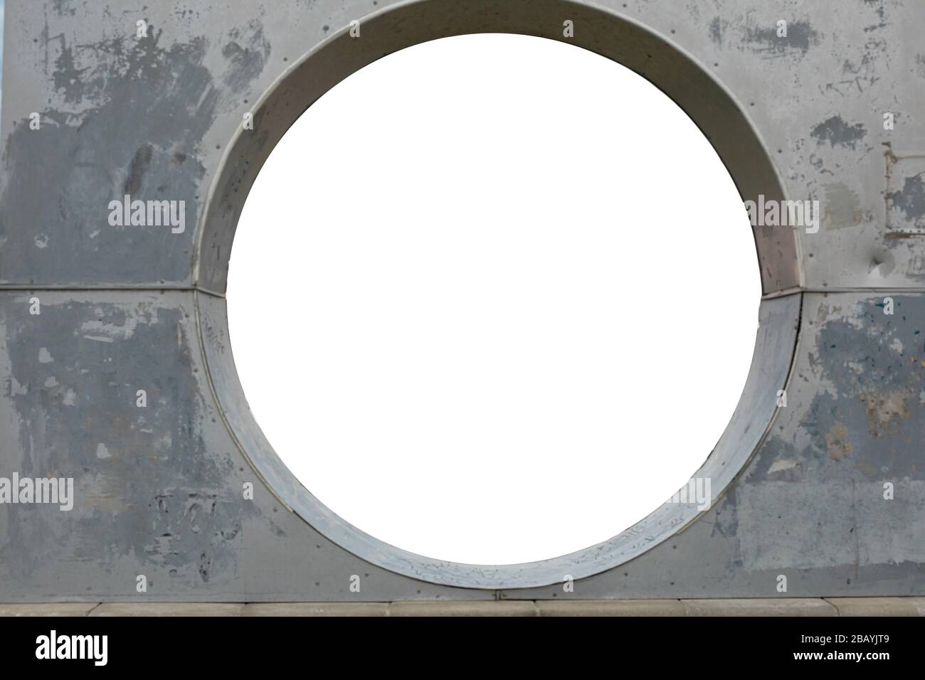 Concrete wall with round window hi-res stock photography and images - Alamy
