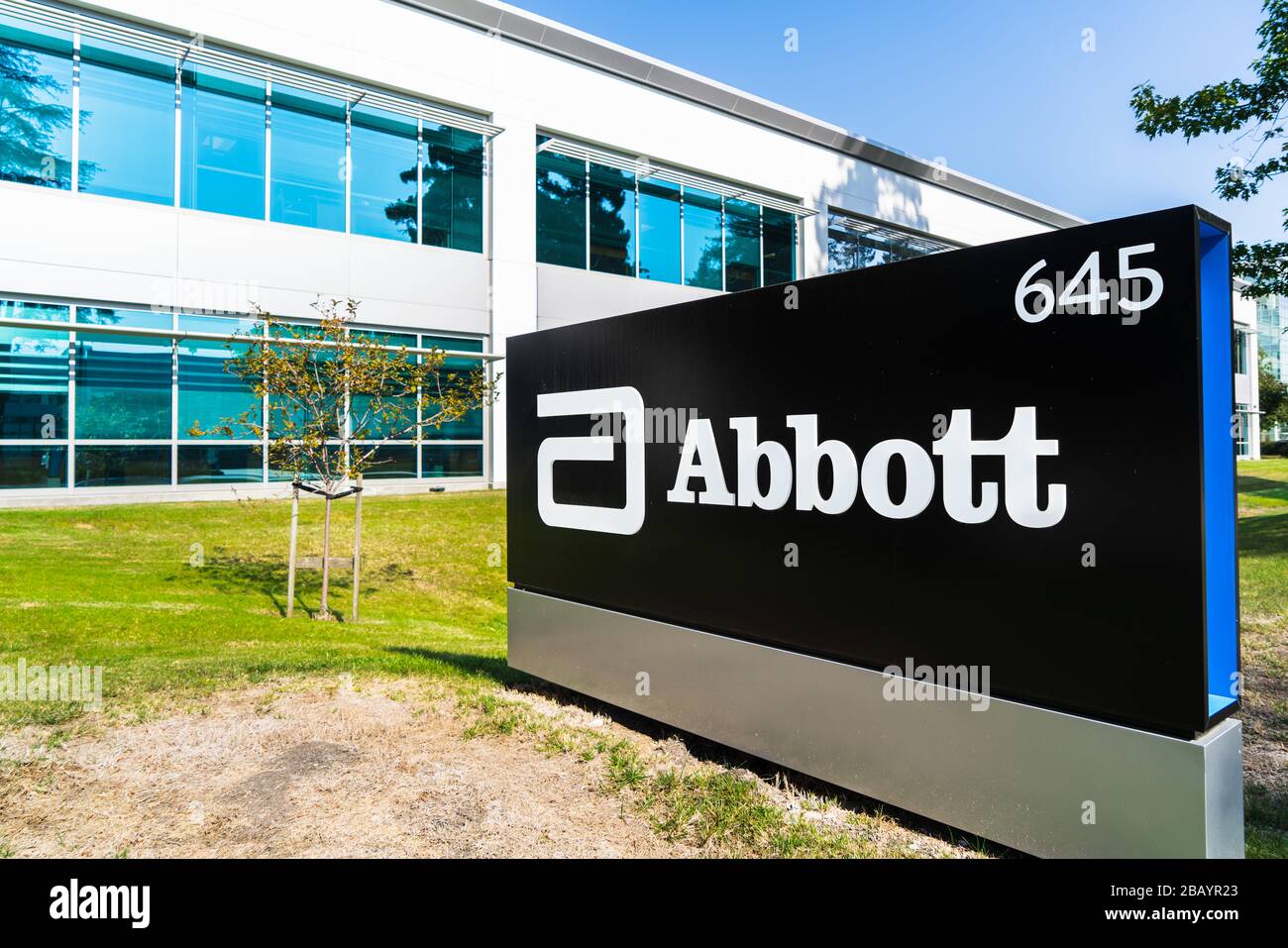 Abbott laboratories headquarters hi-res stock photography and images ...