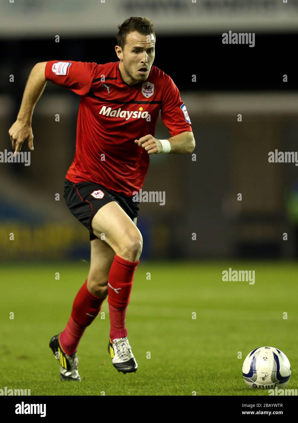 Cardiff City's Jordon Mutch Stock Photo - Alamy