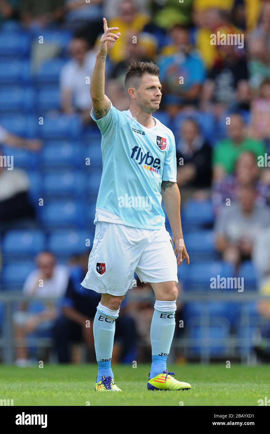 Exeter City's Jamie Cureton celebrates his goal Stock Photo - Alamy