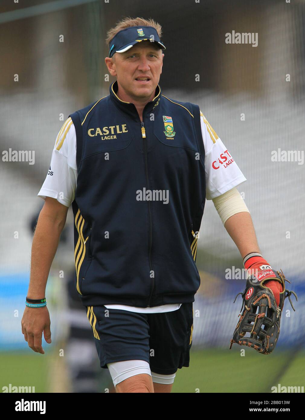 South Africa's Bowling coach Allan Donald Stock Photo - Alamy