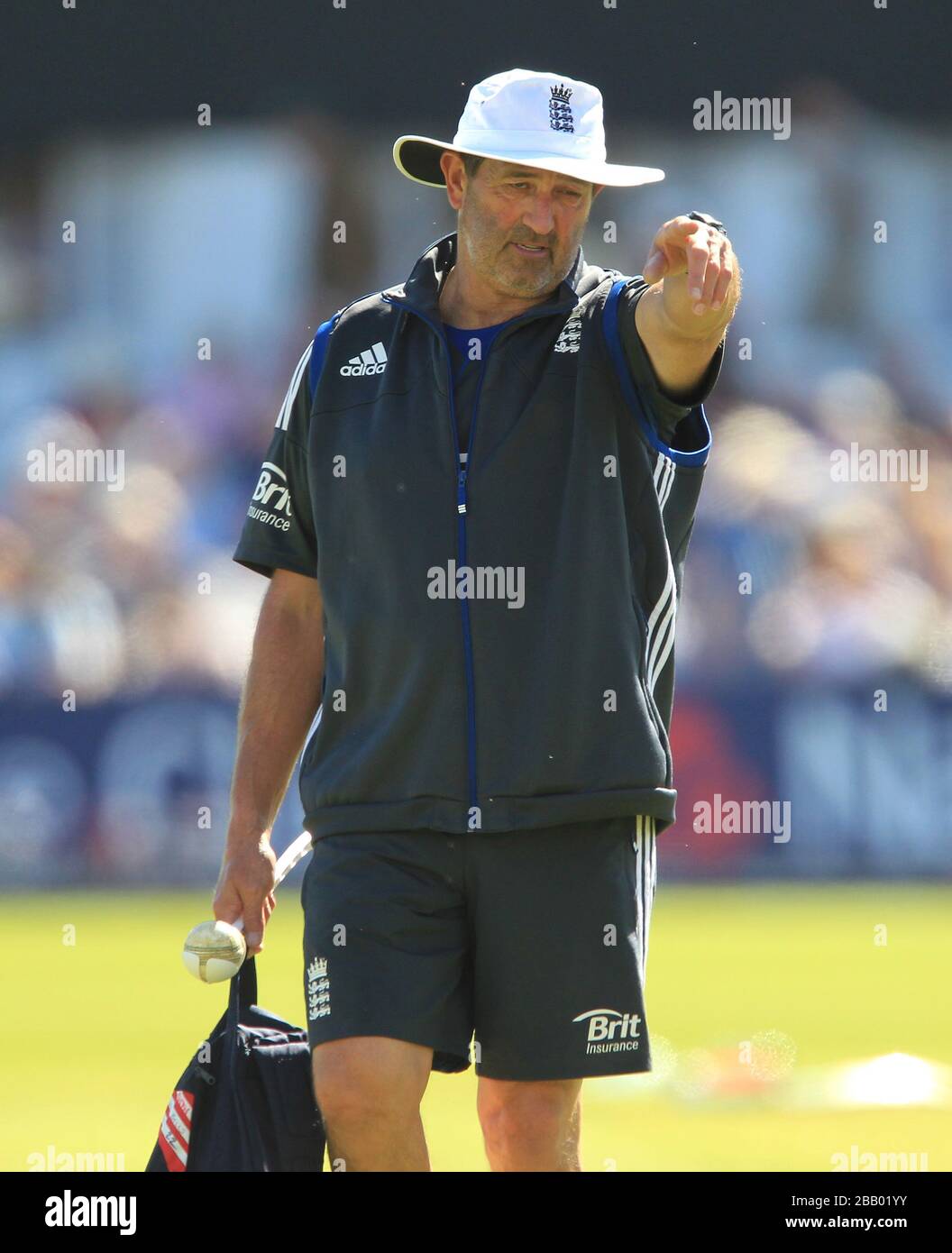 Graham gooch hi-res stock photography and images - Alamy