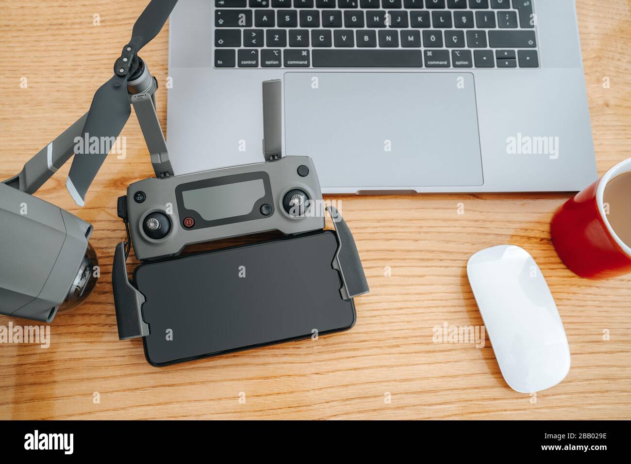 Drone on table hi-res stock photography and images - Alamy