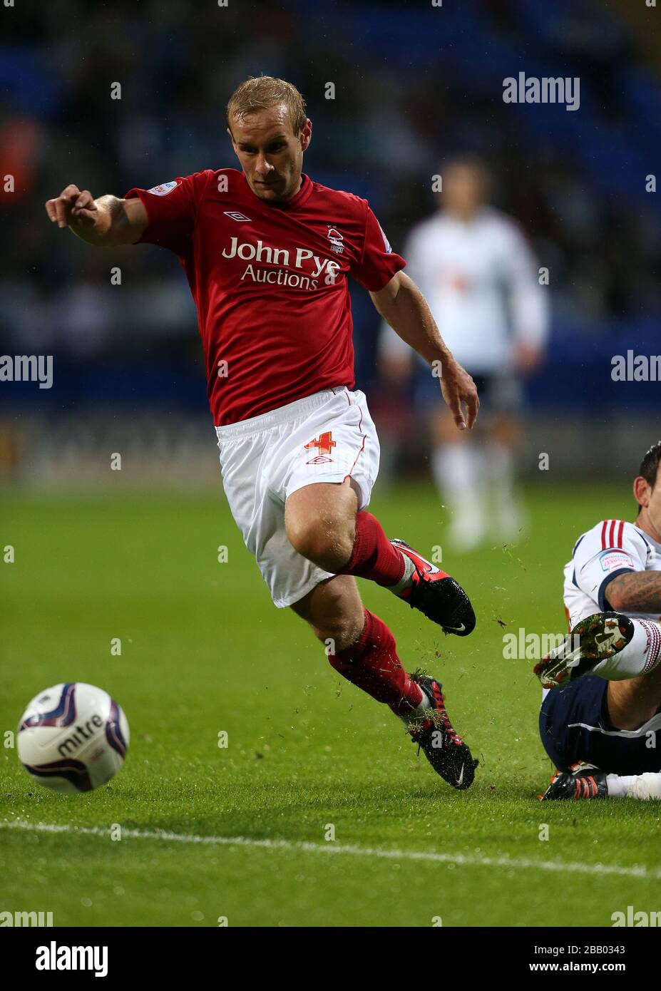 Nottingham forests simon gillett hi-res stock photography and images ...
