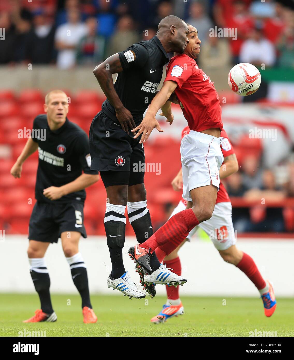 Nottingham Forest's Dexter Blackstock (right) and Charlton Athletic's ...