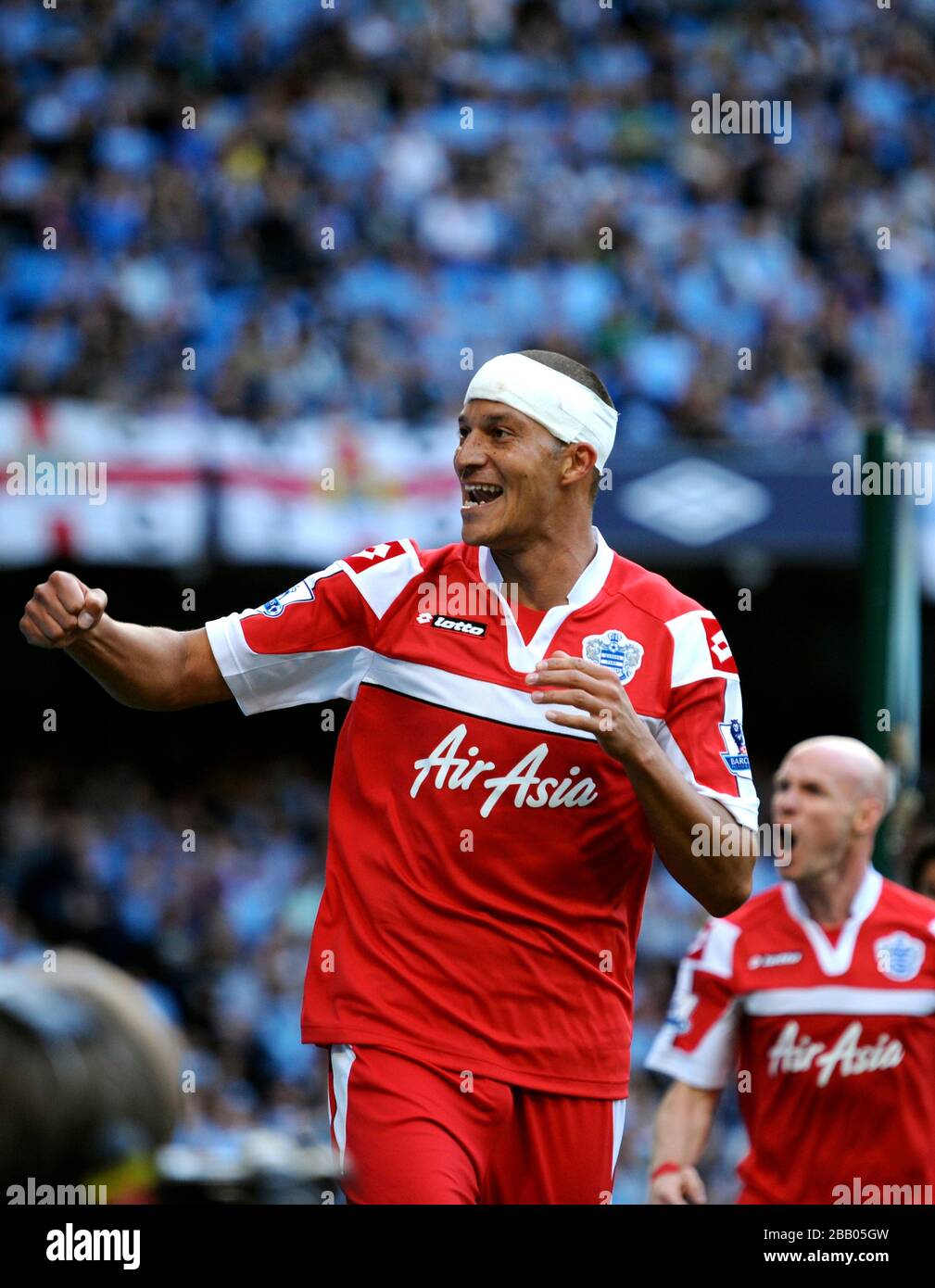 Queens park rangers bobby zamora celebrates hi-res stock photography ...