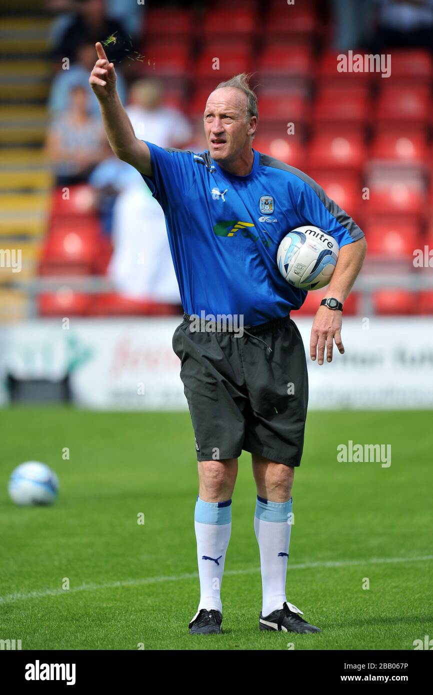 Coventry City goalkeeper coach Steve Ogrizovic Stock Photo - Alamy