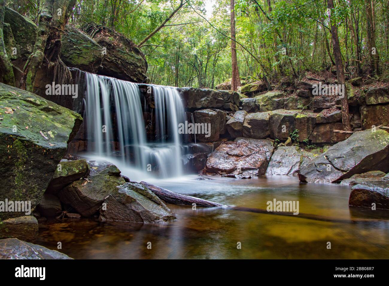 Vietnam phu quoc suoi tranh waterfall hi-res stock photography and ...