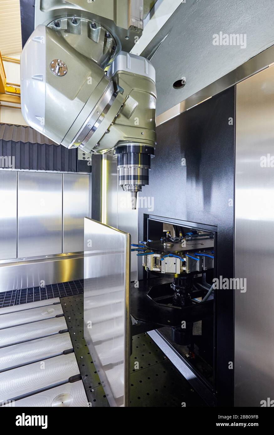 Mechanical machine machinery hi-res stock photography and images - Alamy