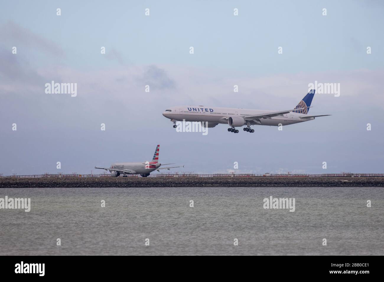 767 crash hi-res stock photography and images - Alamy