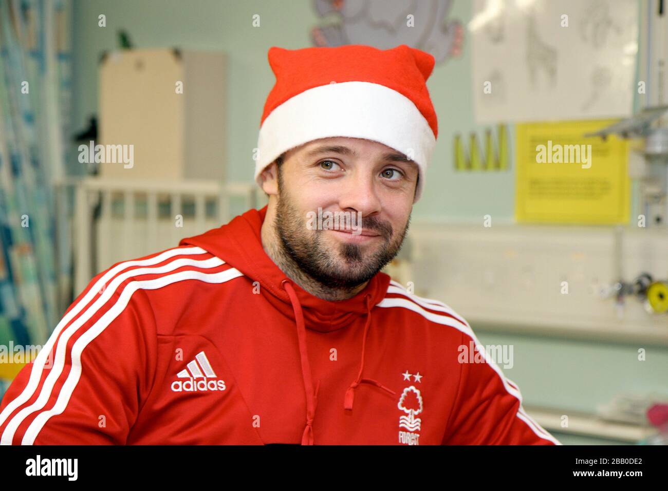 Andy Reid poses in a Santa hat Stock Photo - Alamy
