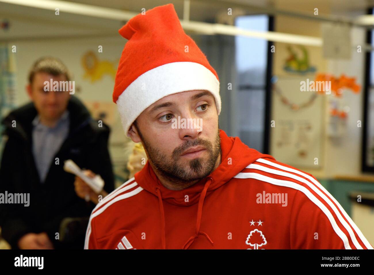 Andy reid poses in a santa hat hi-res stock photography and images - Alamy