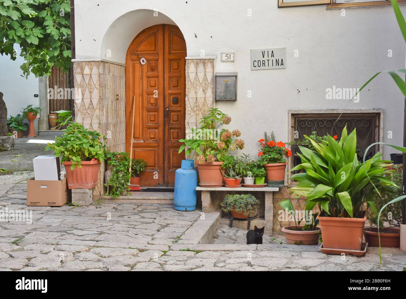 Medieval noble house hi-res stock photography and images - Alamy