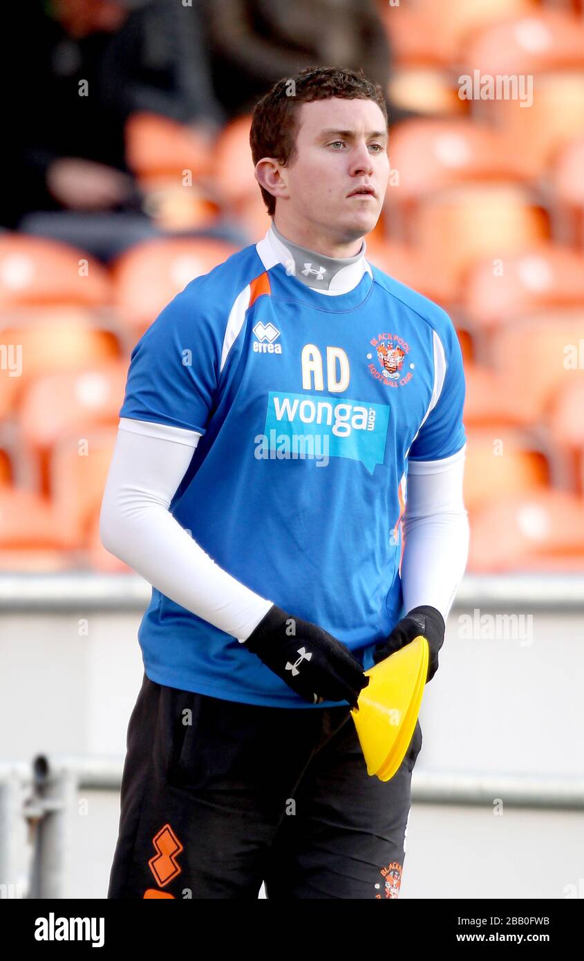 Adam dixon hi-res stock photography and images - Alamy