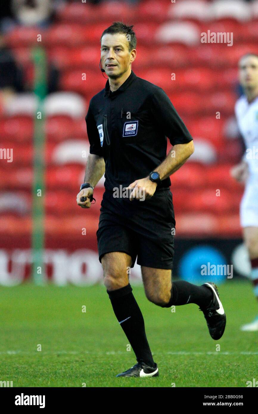 Mark Clattenburg, referee Stock Photo - Alamy