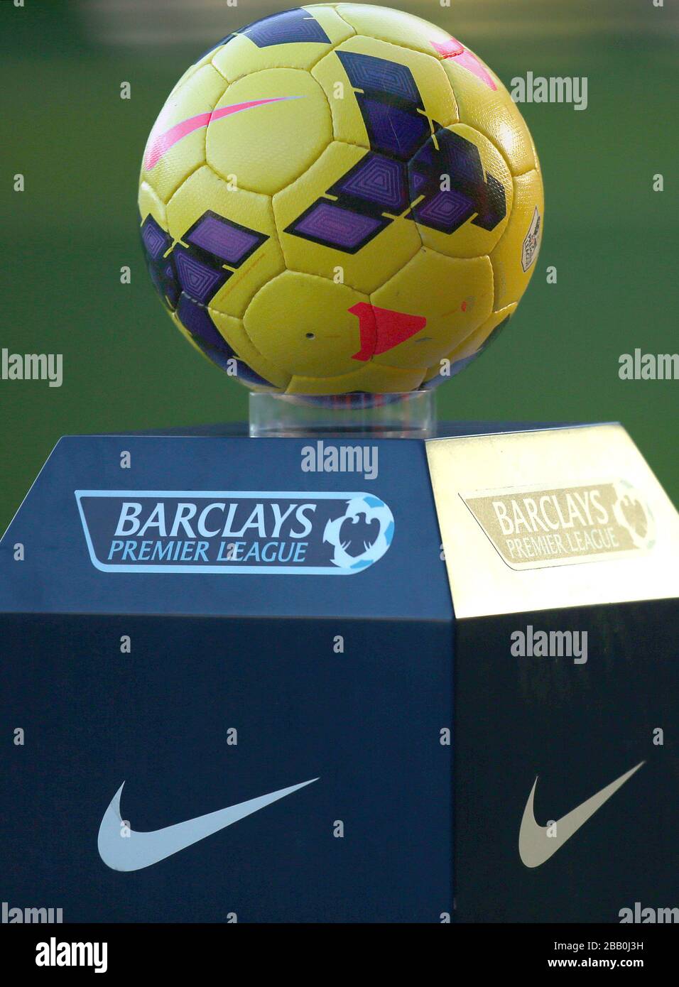 A general view of the Nike match ball Stock Photo - Alamy