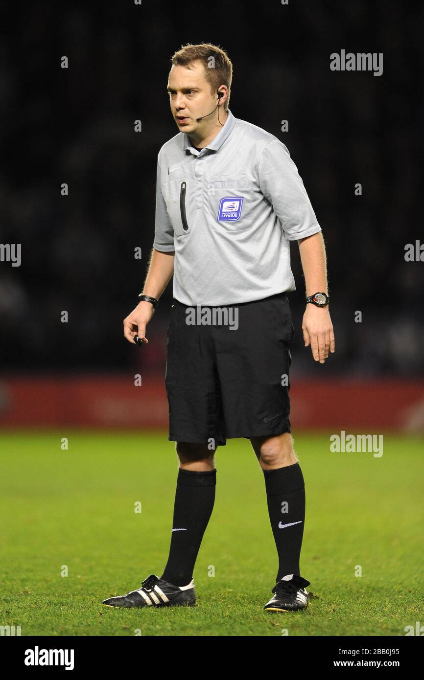 Michael Naylor, referee Stock Photo - Alamy