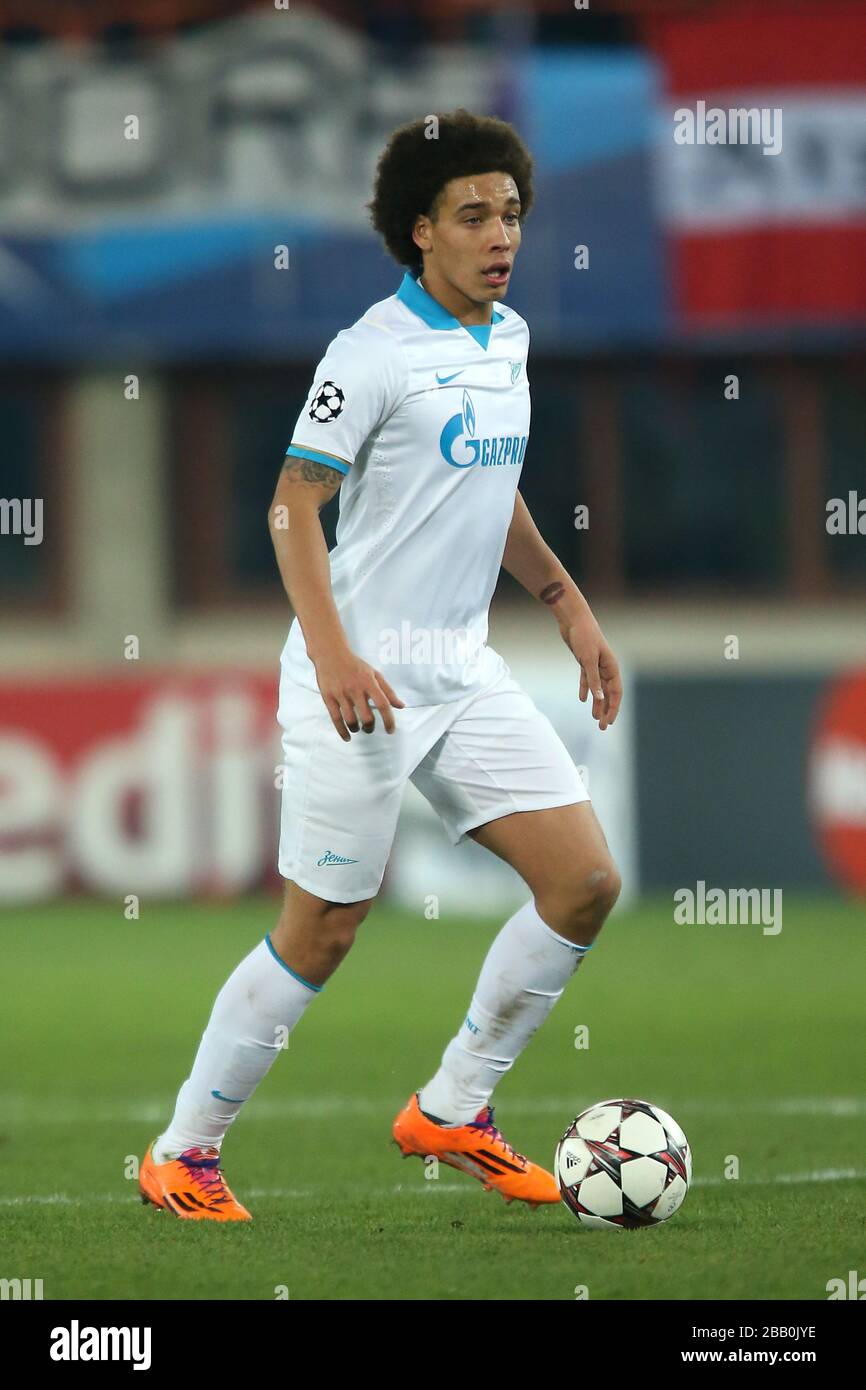 Axel witsel zenit hi-res stock photography and images - Alamy