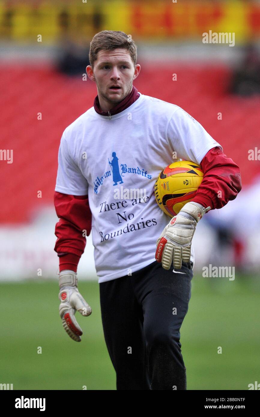 Doncaster Rovers Goalkeeper Ross Turnbull during warm-up Stock Photo ...