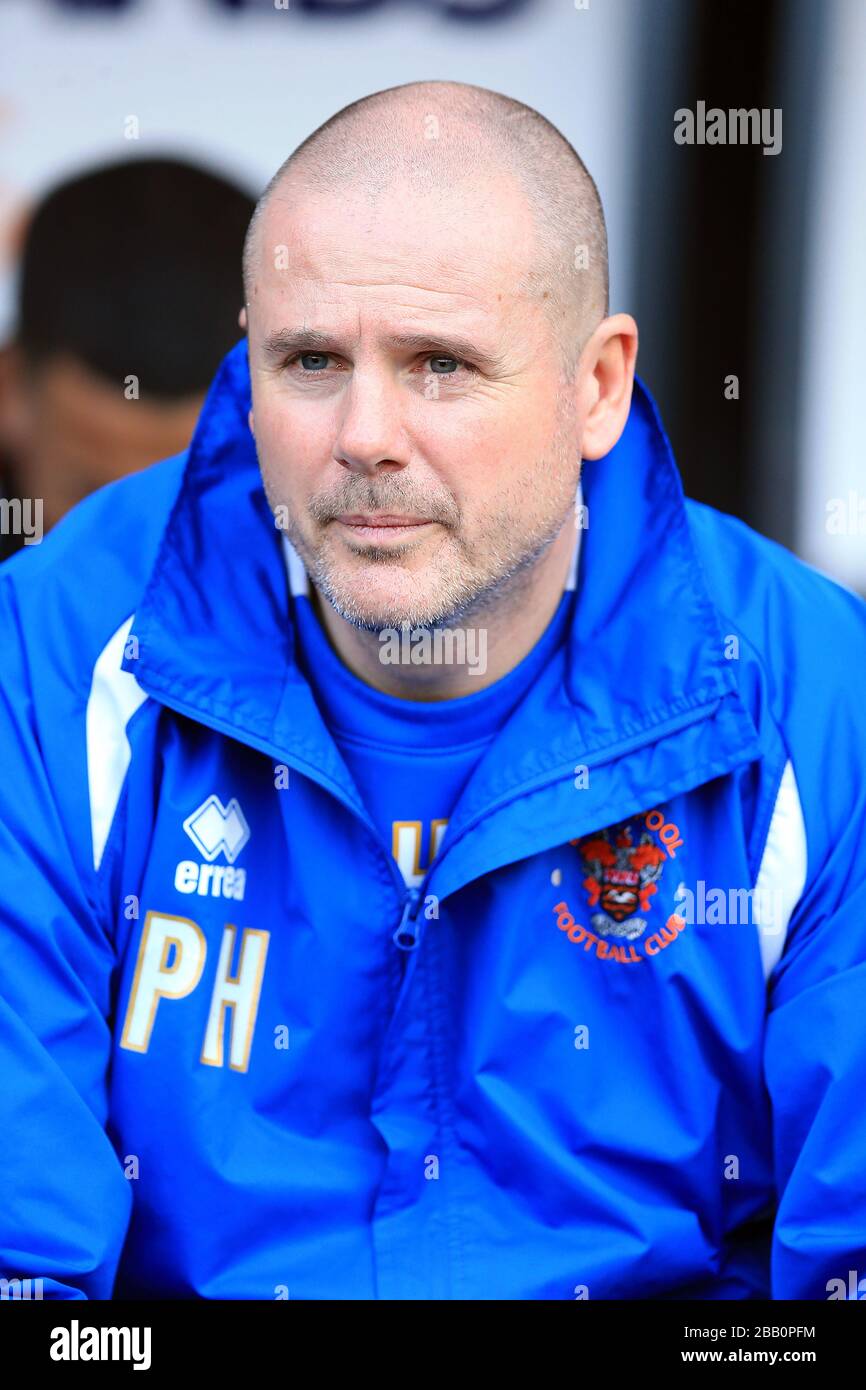 Blackpool head physio Phil Horner Stock Photo - Alamy