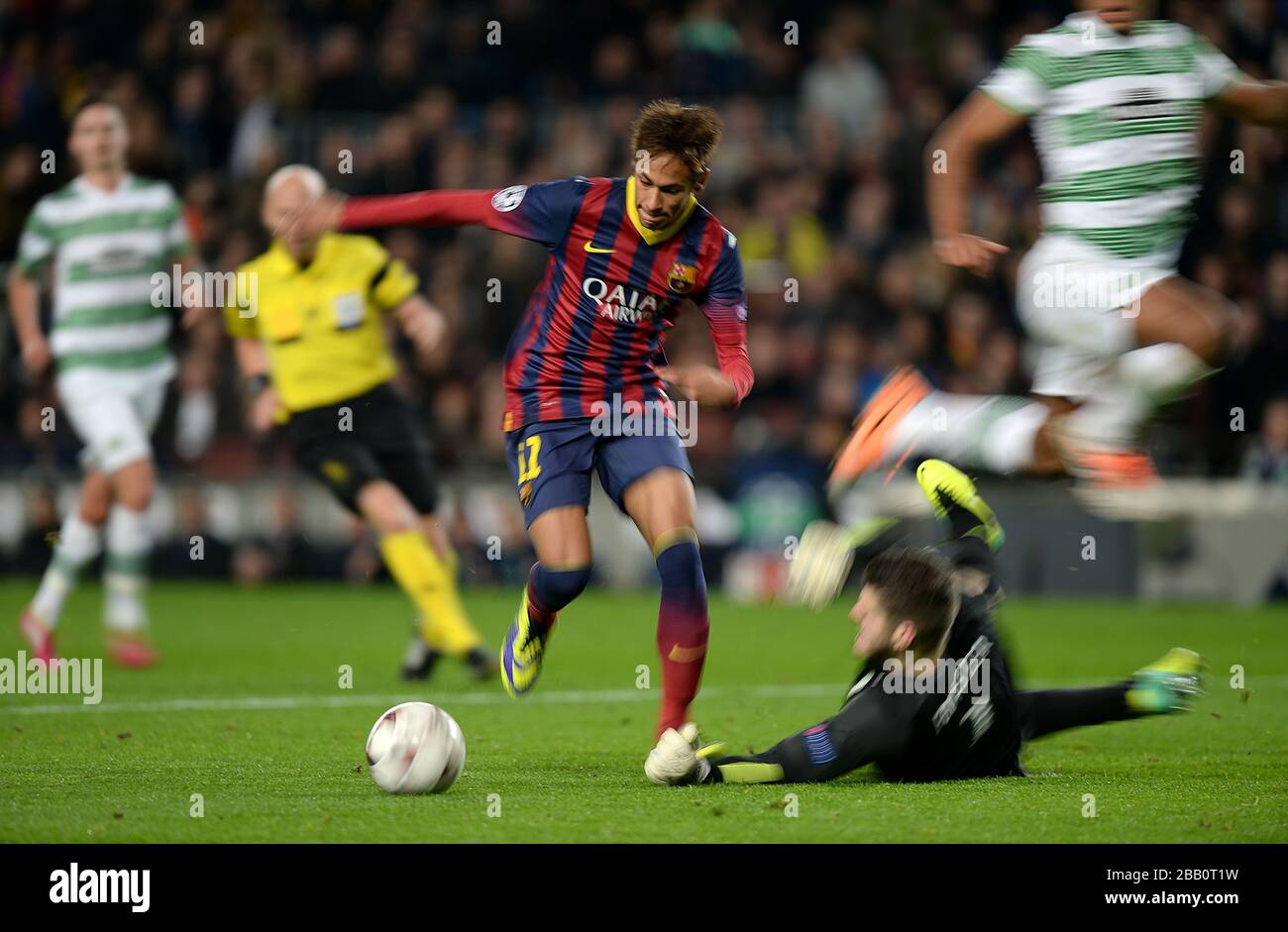 Barcelonas junior neymar in action hi-res stock photography and images ...