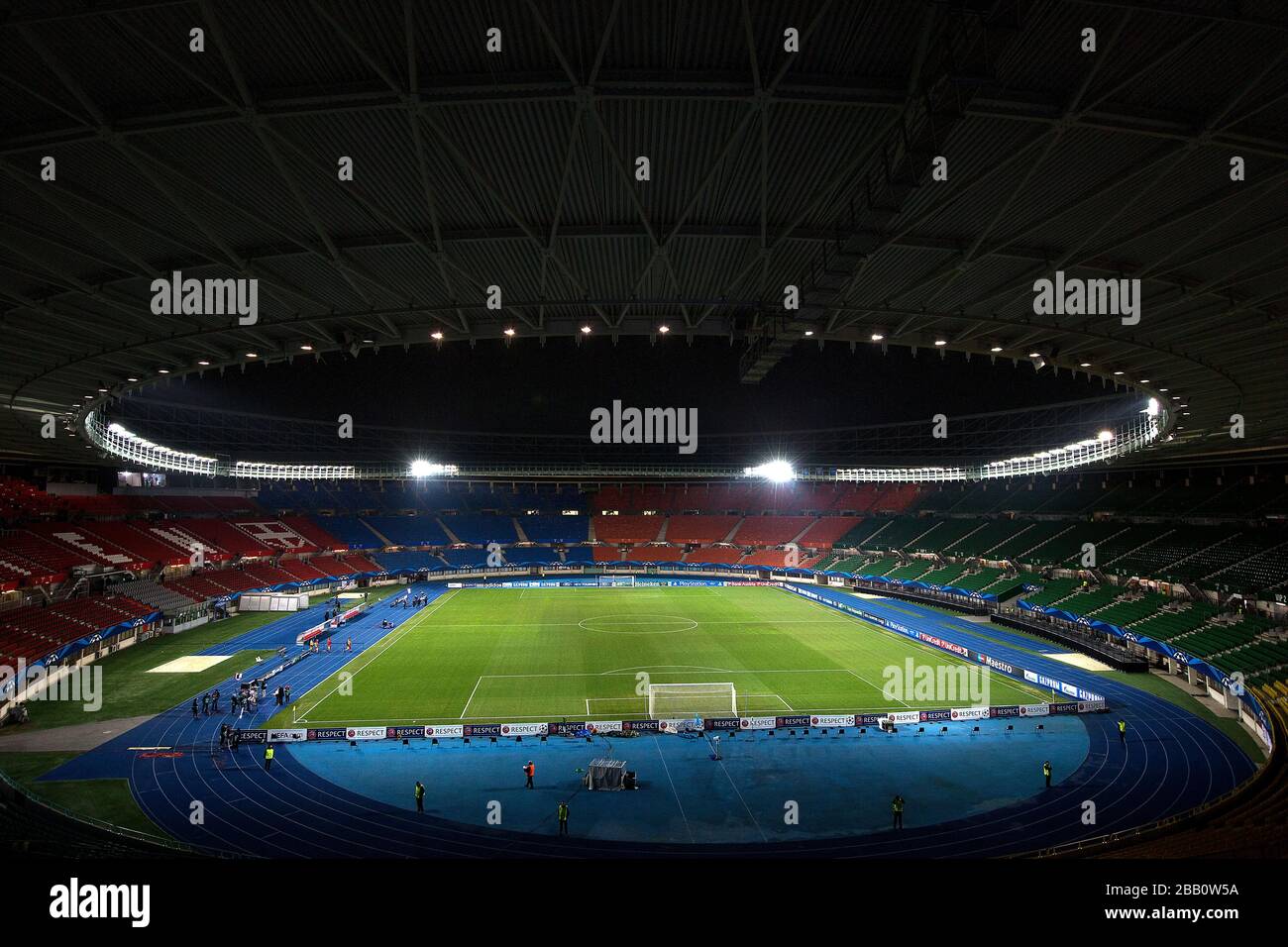 General view of the ernst happel stadium hi-res stock photography and ...