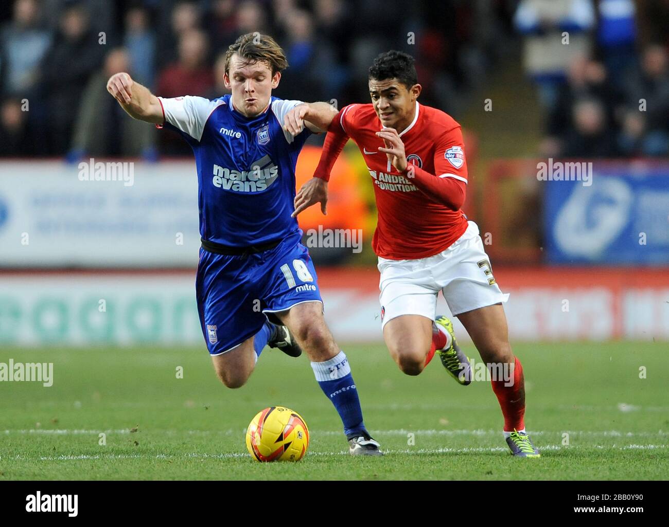 Charlton Athletic's Cameron Stewart (right) and Ipswich Town's Jay Tabb ...
