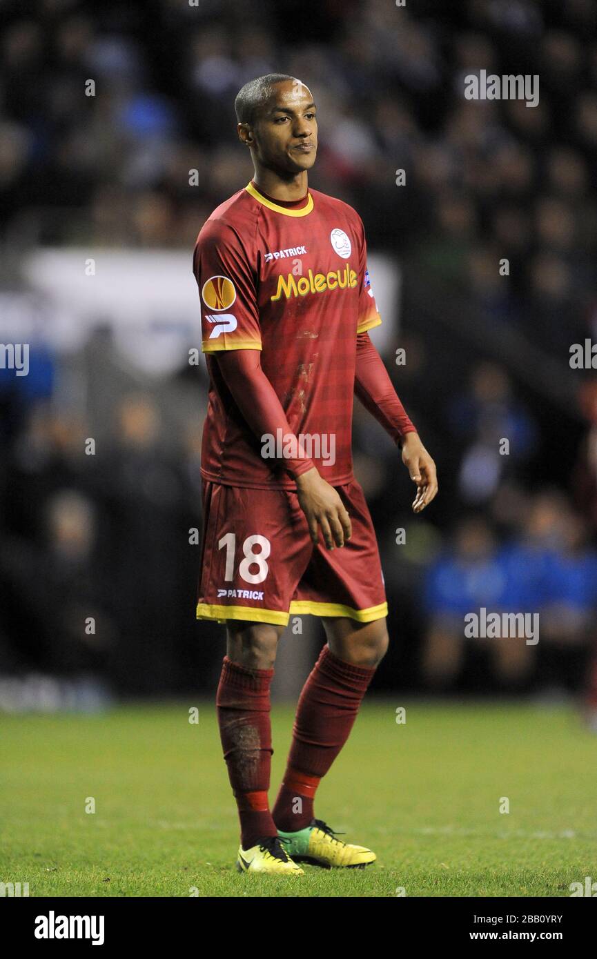 Duplus hi-res stock photography and images - Alamy