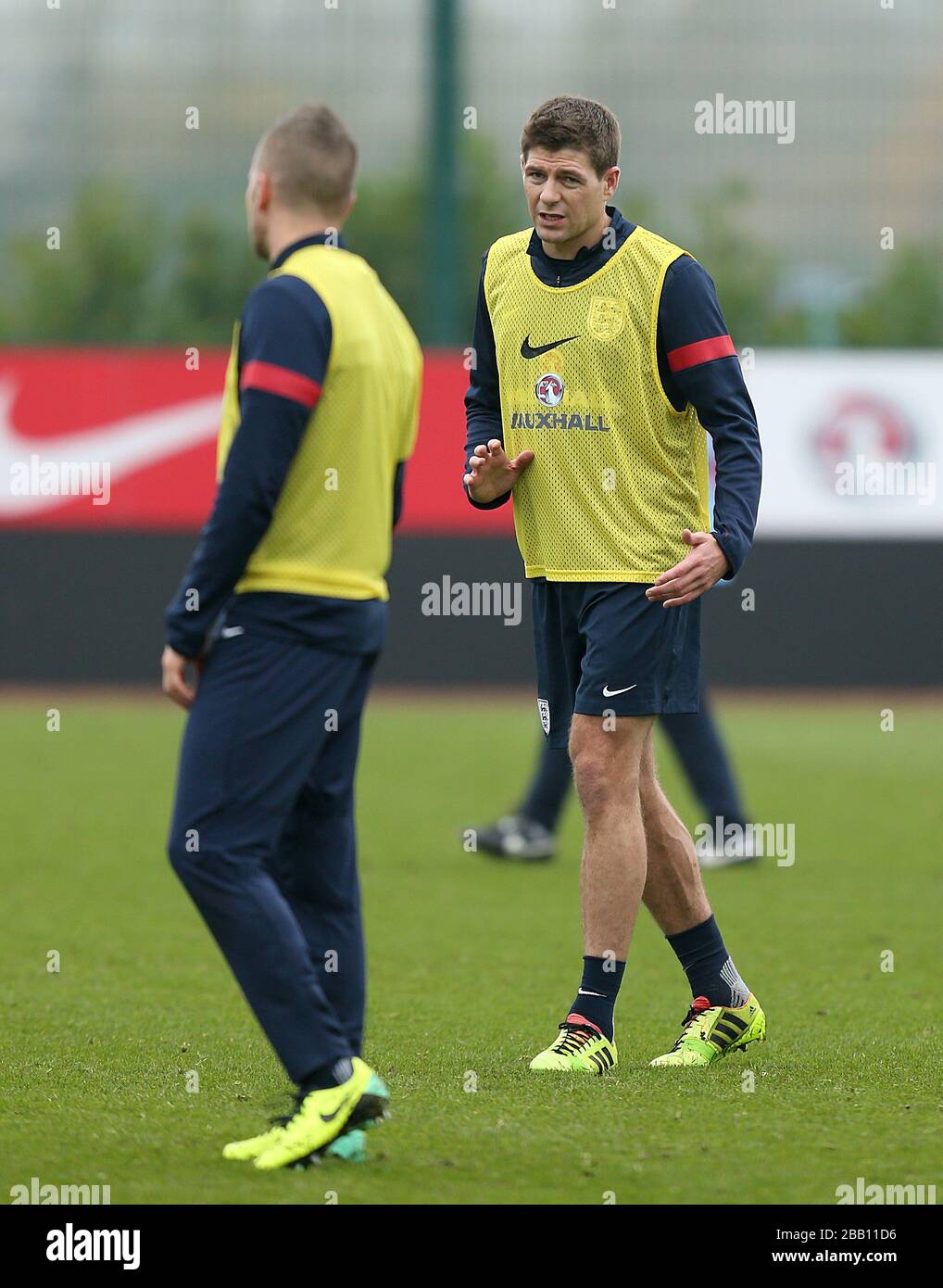 Steven gerrard training hi-res stock photography and images - Alamy