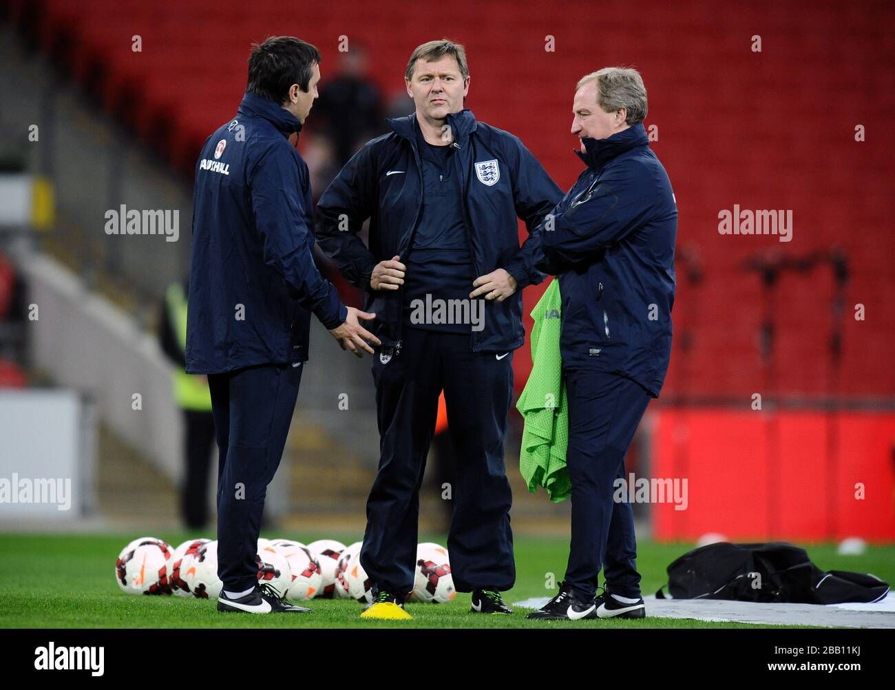 Team physiotherapist gary lewin hi-res stock photography and images - Alamy