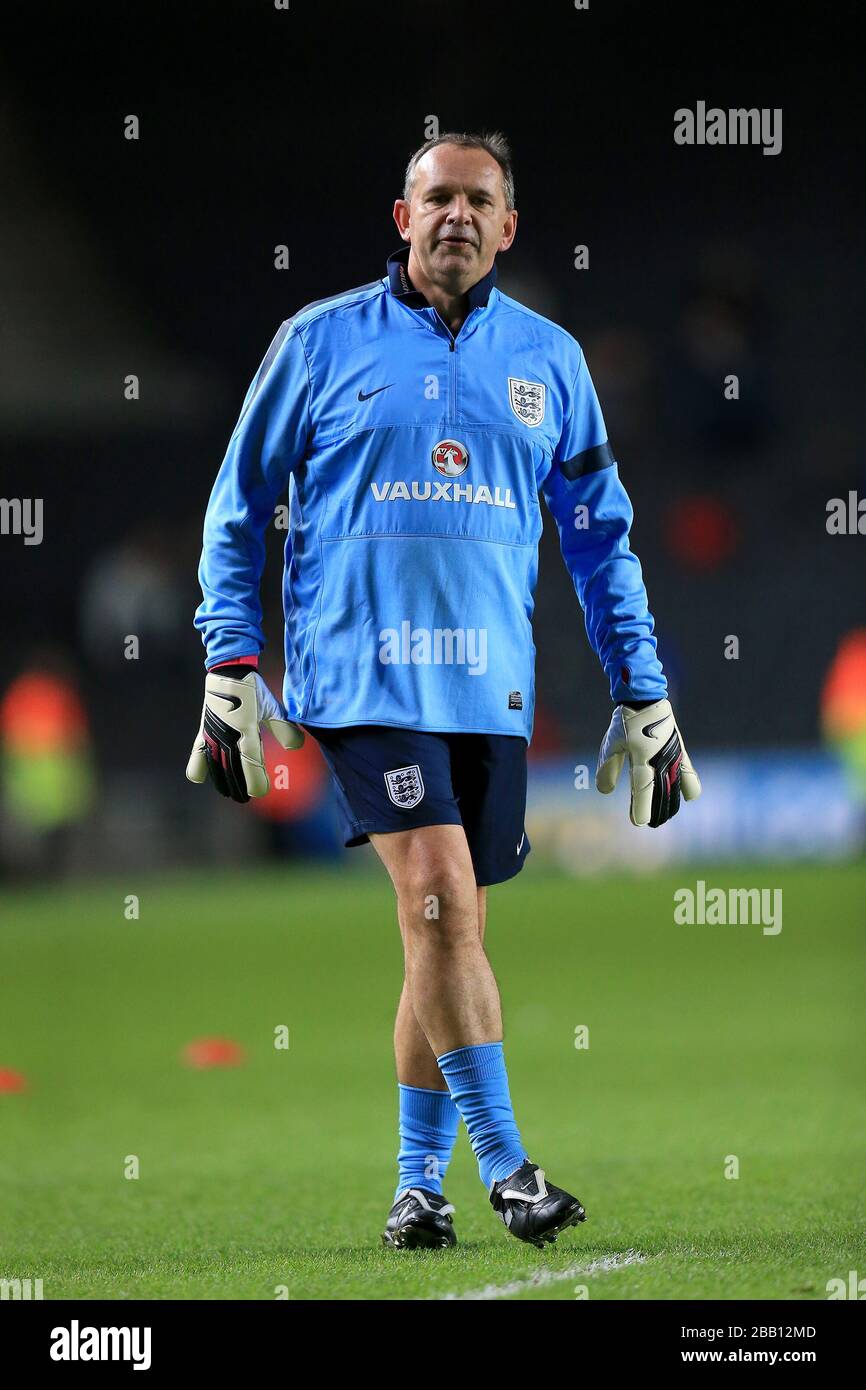 Martin Thomas, England goalkeeper coach Stock Photo - Alamy