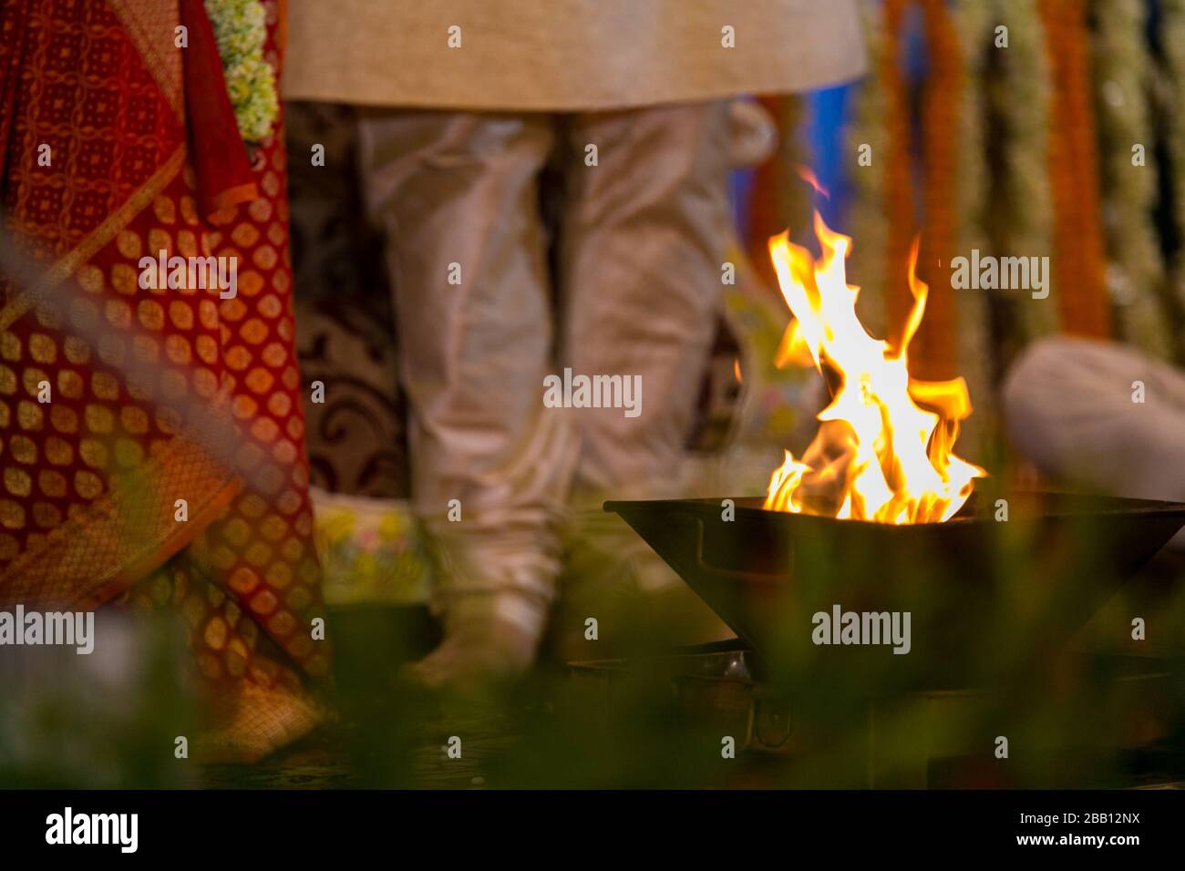 Havan hindu hi-res stock photography and images - Alamy