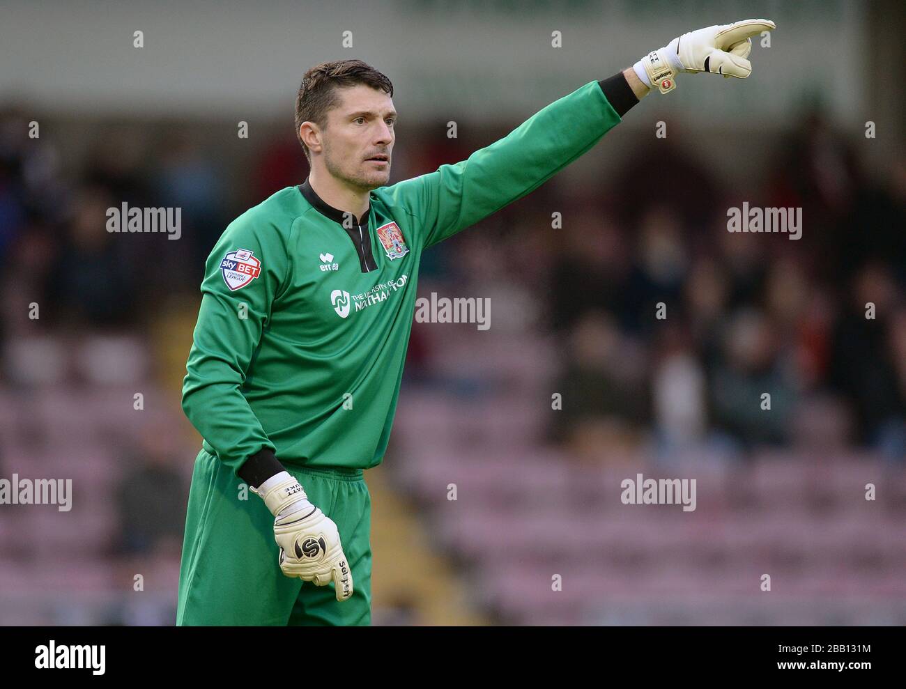 Goalkeeper matt duke hi-res stock photography and images - Alamy