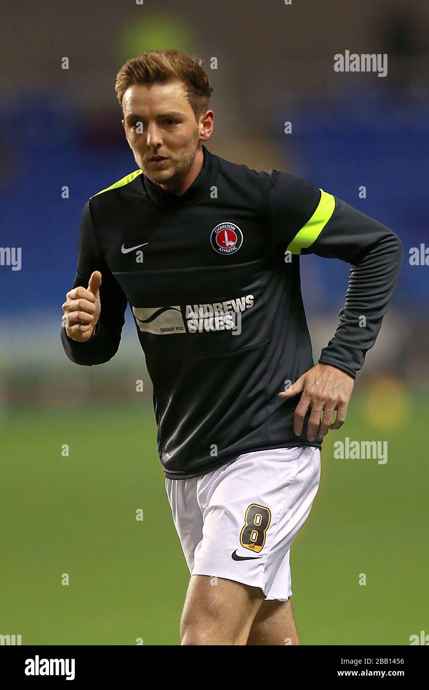 Dale stephens warm up hi-res stock photography and images - Alamy
