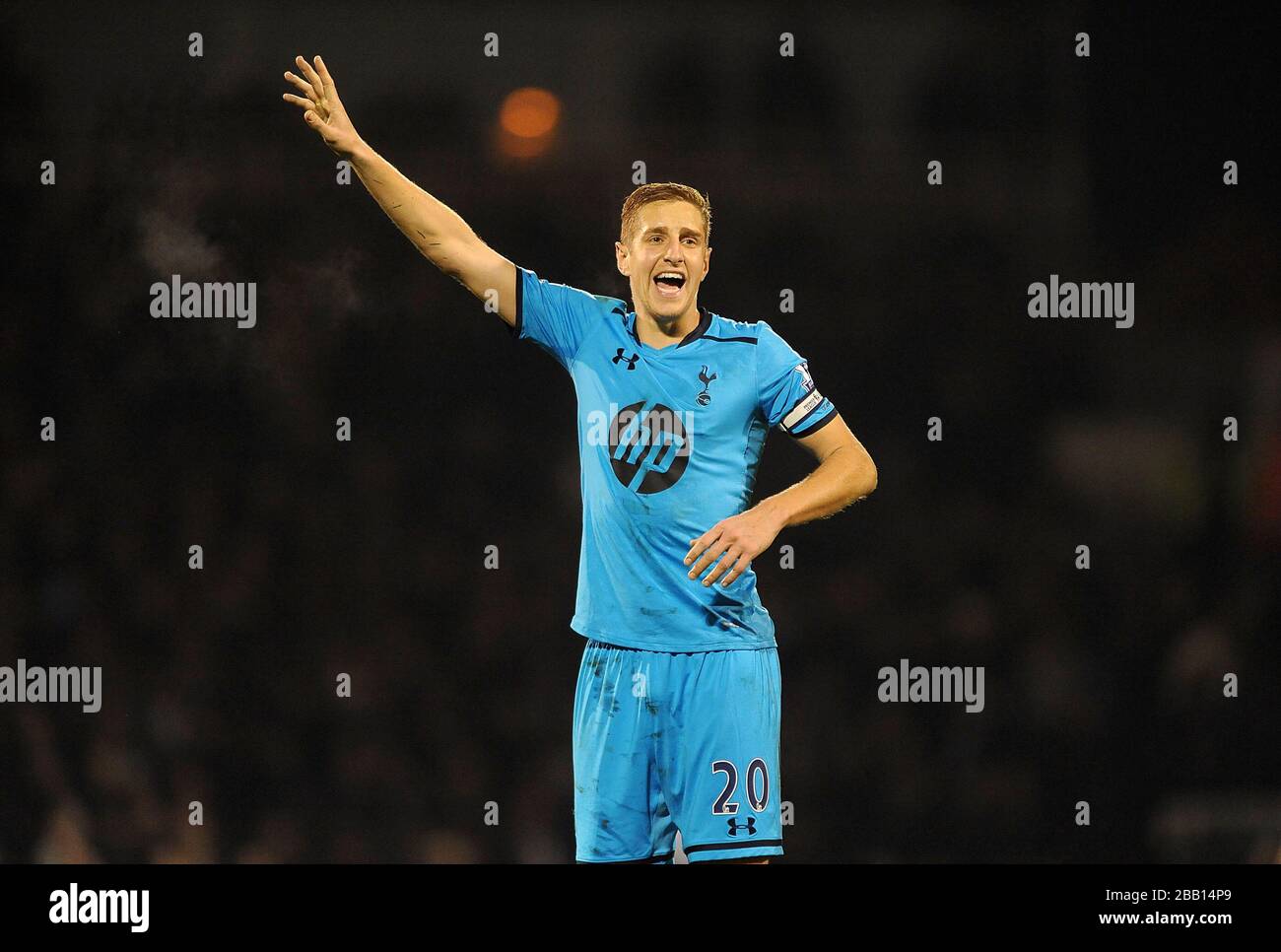Tottenham hotspurs michael dawson hi-res stock photography and images ...
