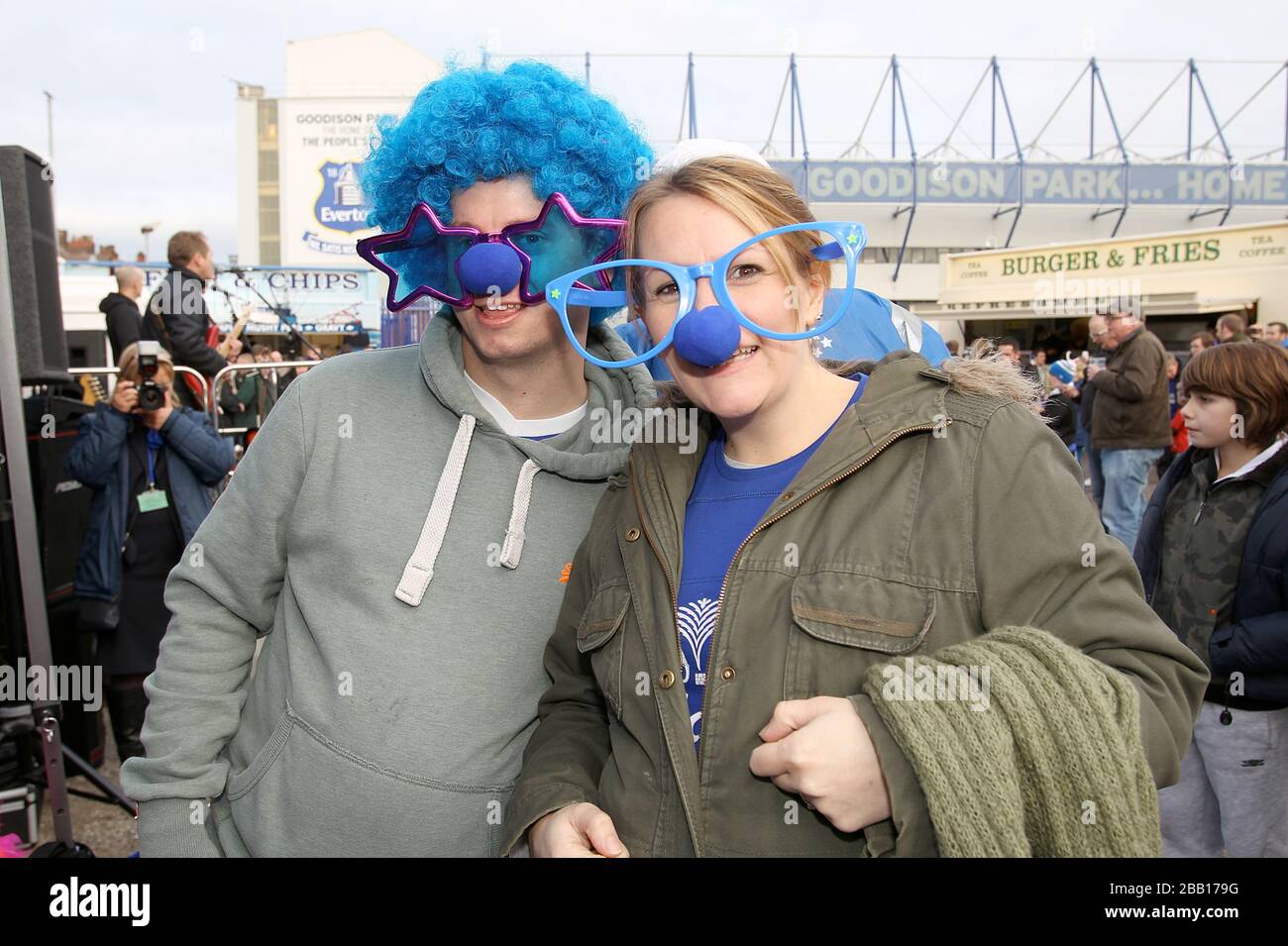 Everton fans in the fan zone hi-res stock photography and images - Alamy