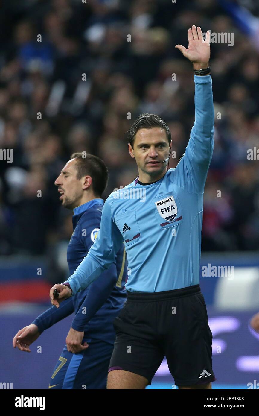 Referee Damir Skomina Stock Photo - Alamy