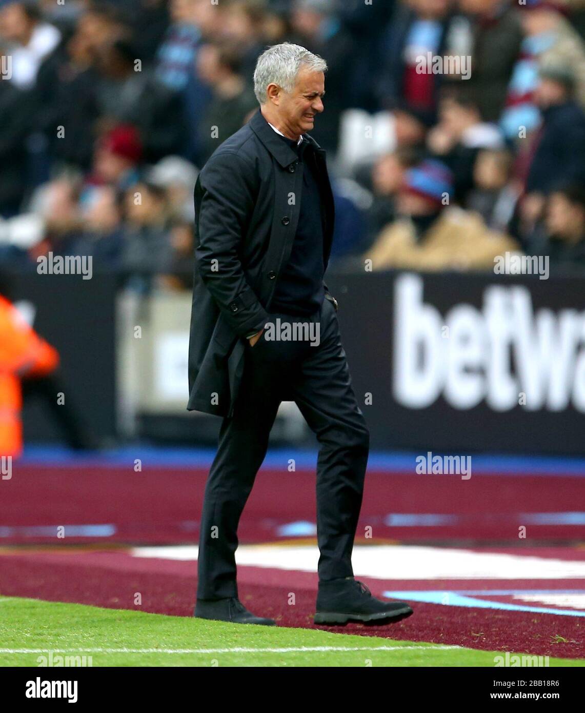 Tottenham Hotspur manager Jose Mourinho reacts on the touchline Stock ...