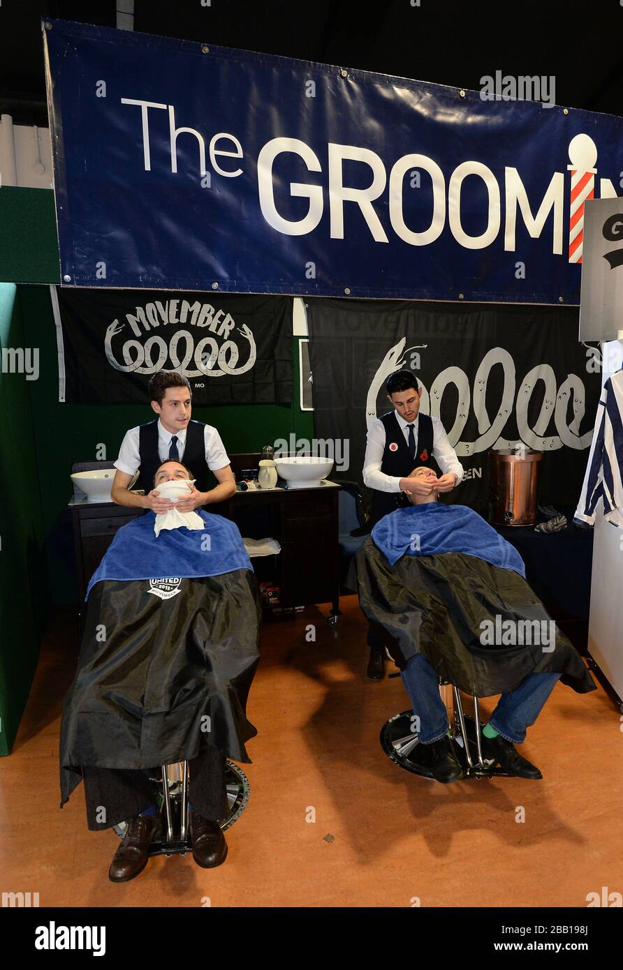 Shave horse hi-res stock photography and images - Alamy