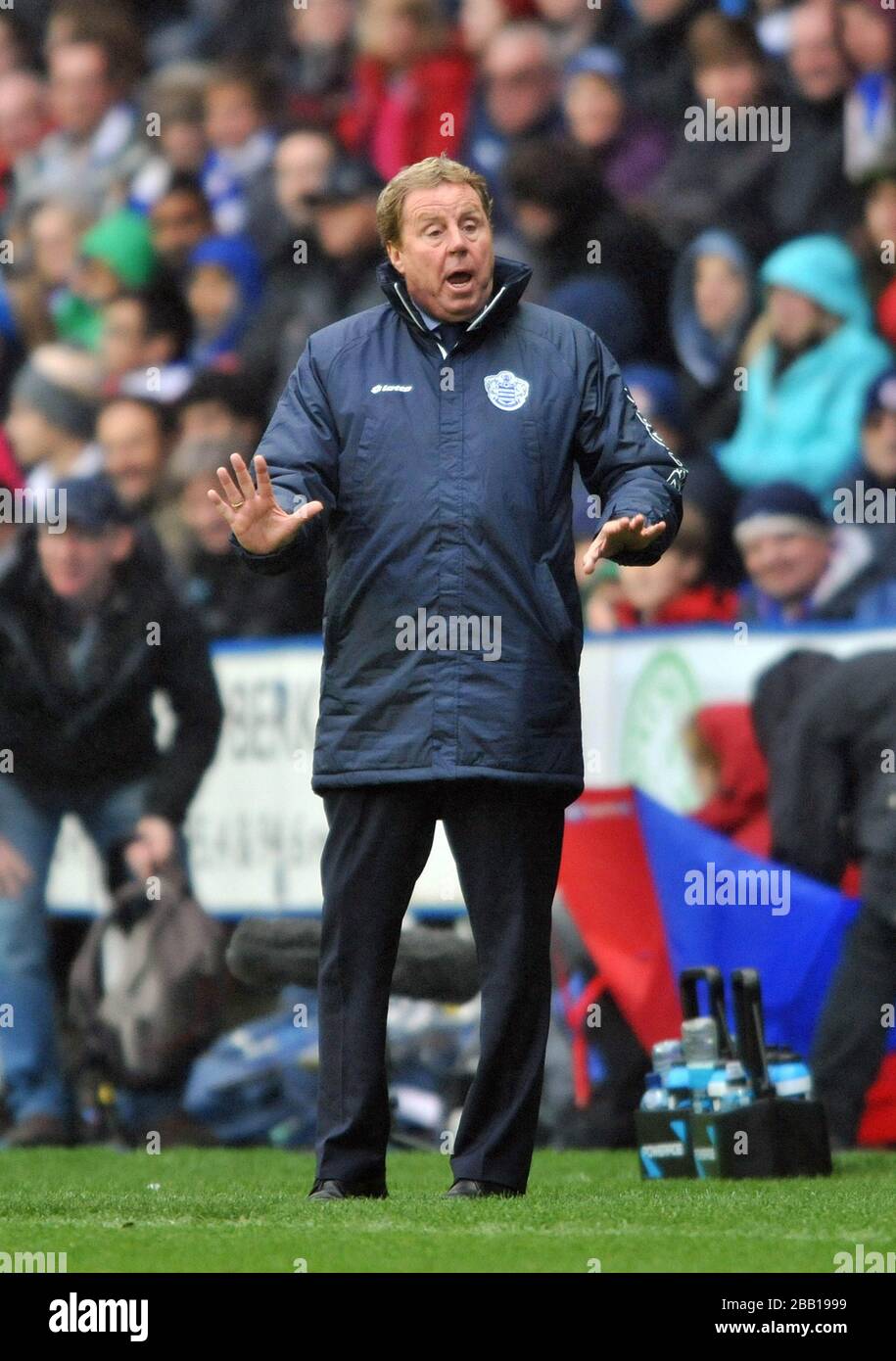 Qpr's hi-res stock photography and images - Alamy