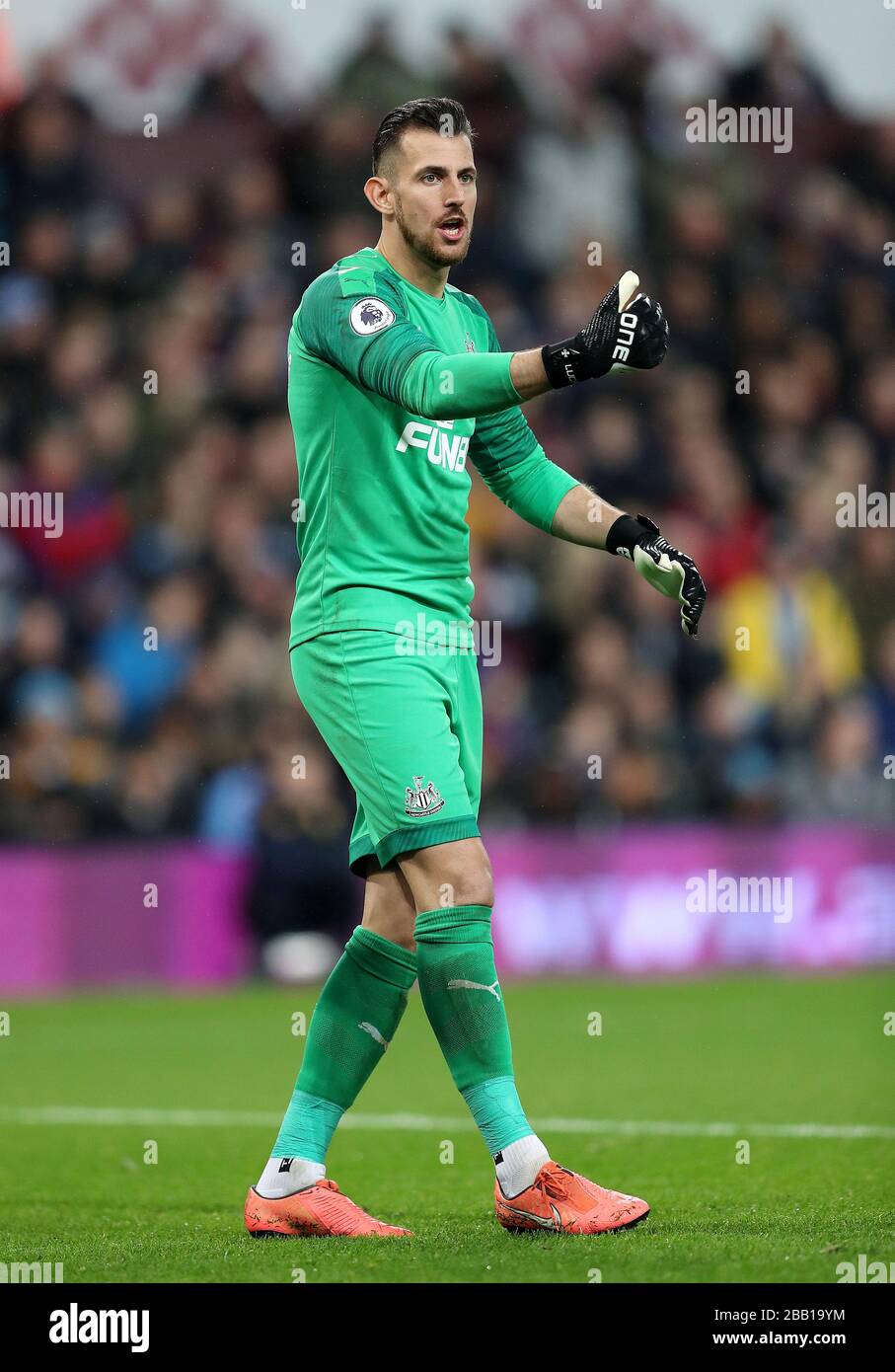 Newcastle United goalkeeper Martin Dubravka Stock Photo - Alamy