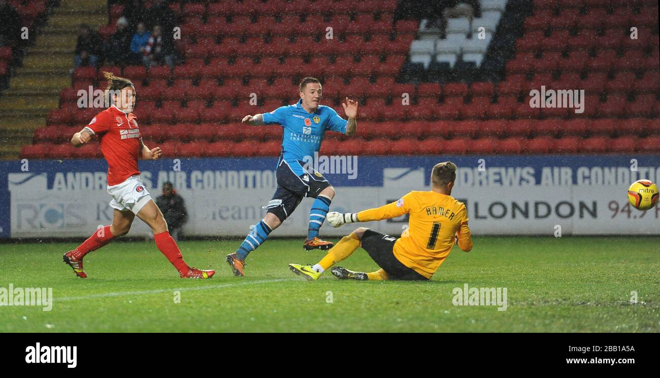 Leeds United's Ross McCormack scores their first goal Stock Photo - Alamy
