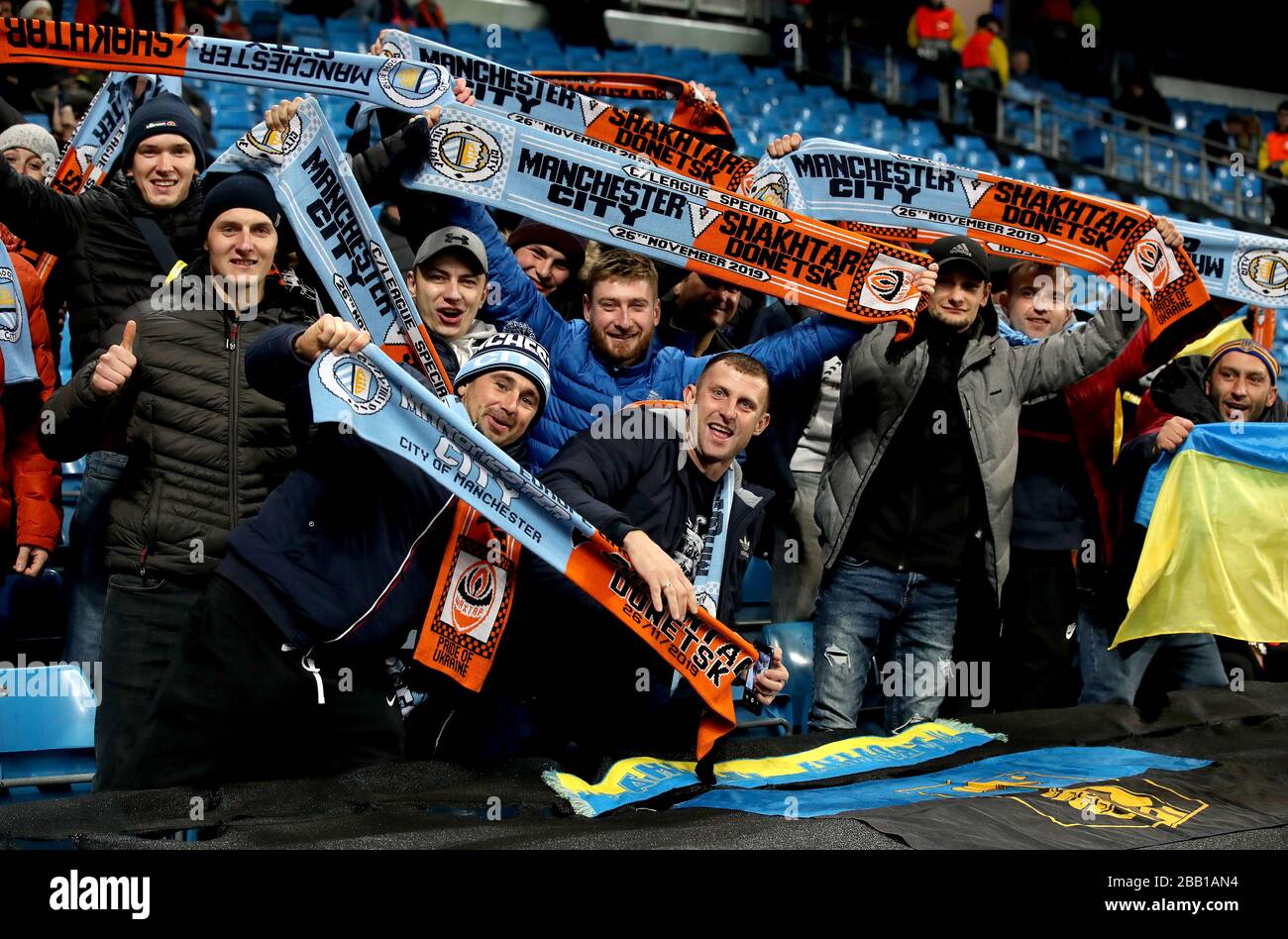 Shakhtar Donetsk fans show their support before the game Stock Photo ...