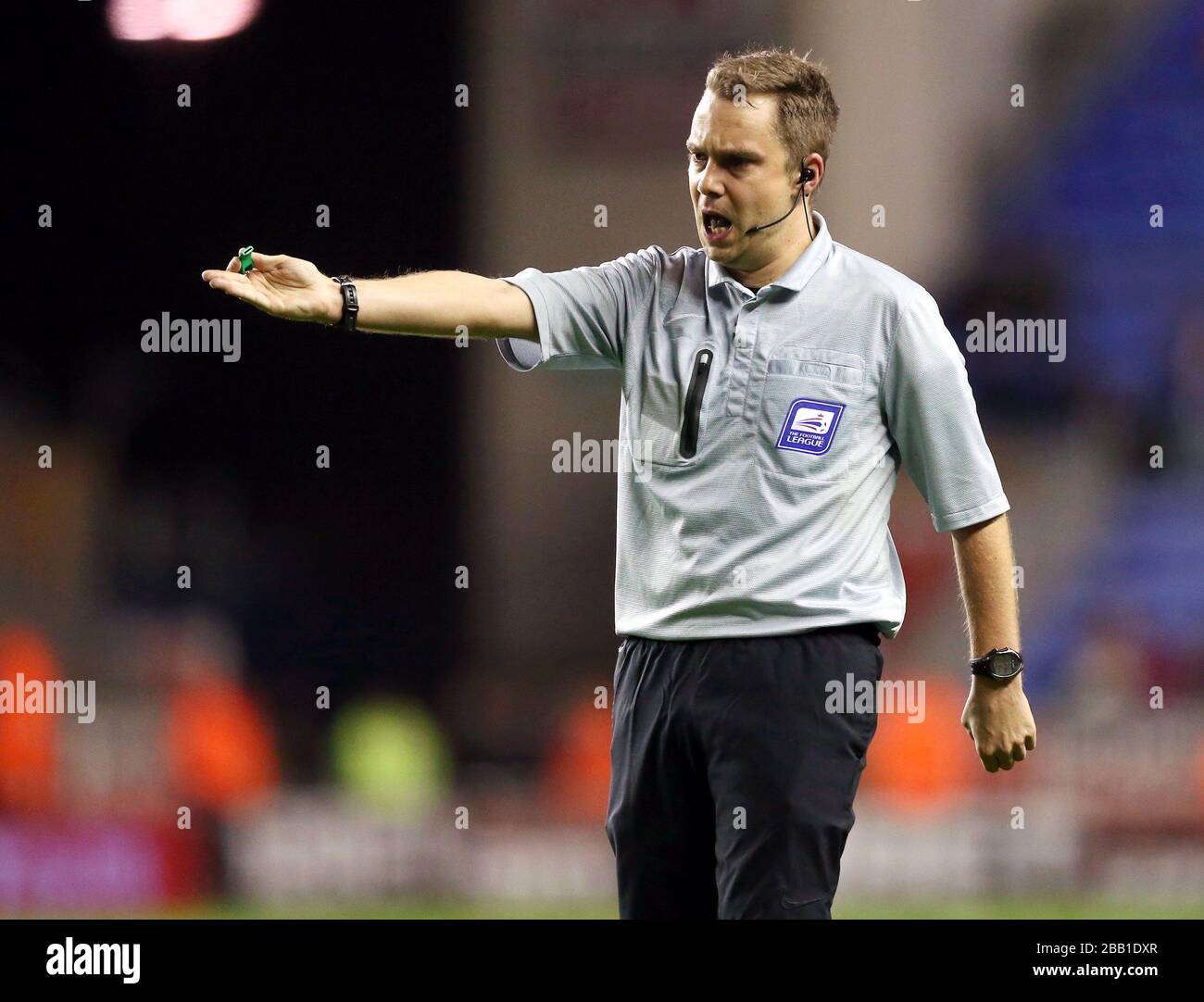 Referee Michael Naylor High Resolution Stock Photography and Images - Alamy