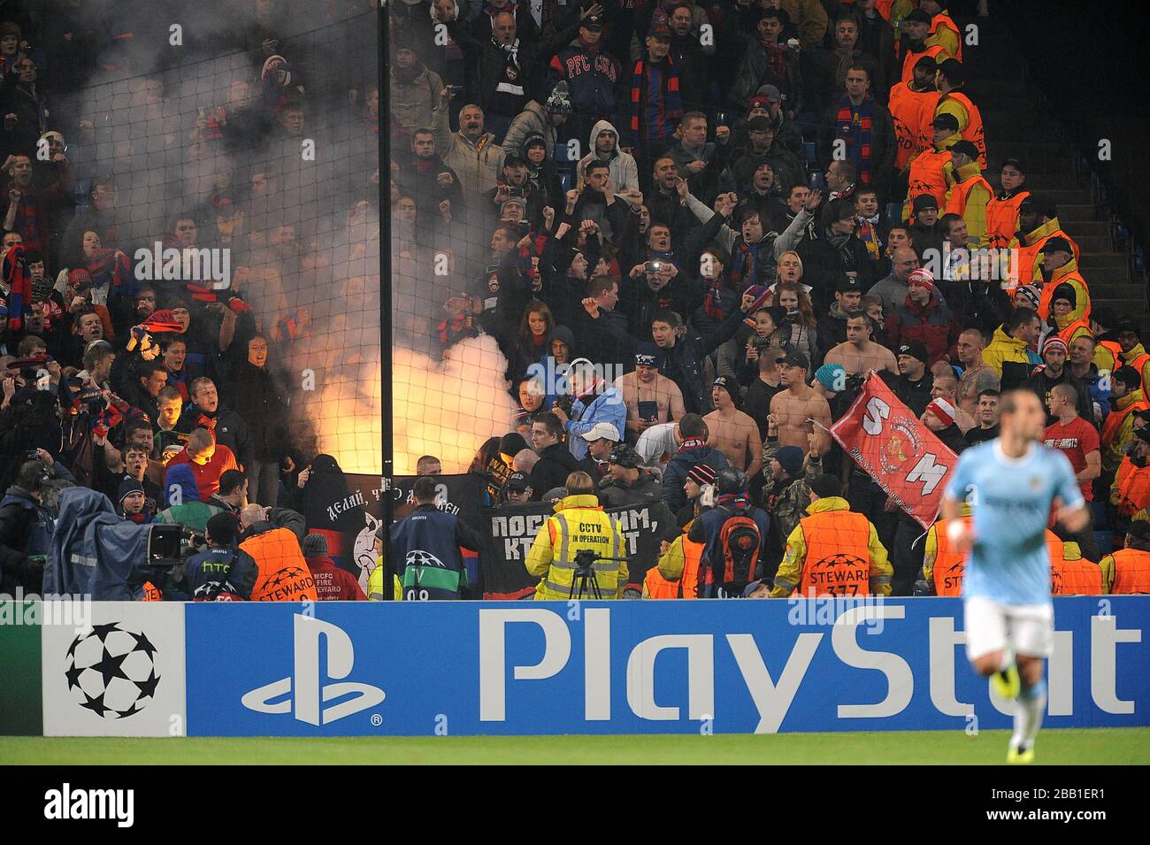 Cska moscow fans hi-res stock photography and images - Alamy