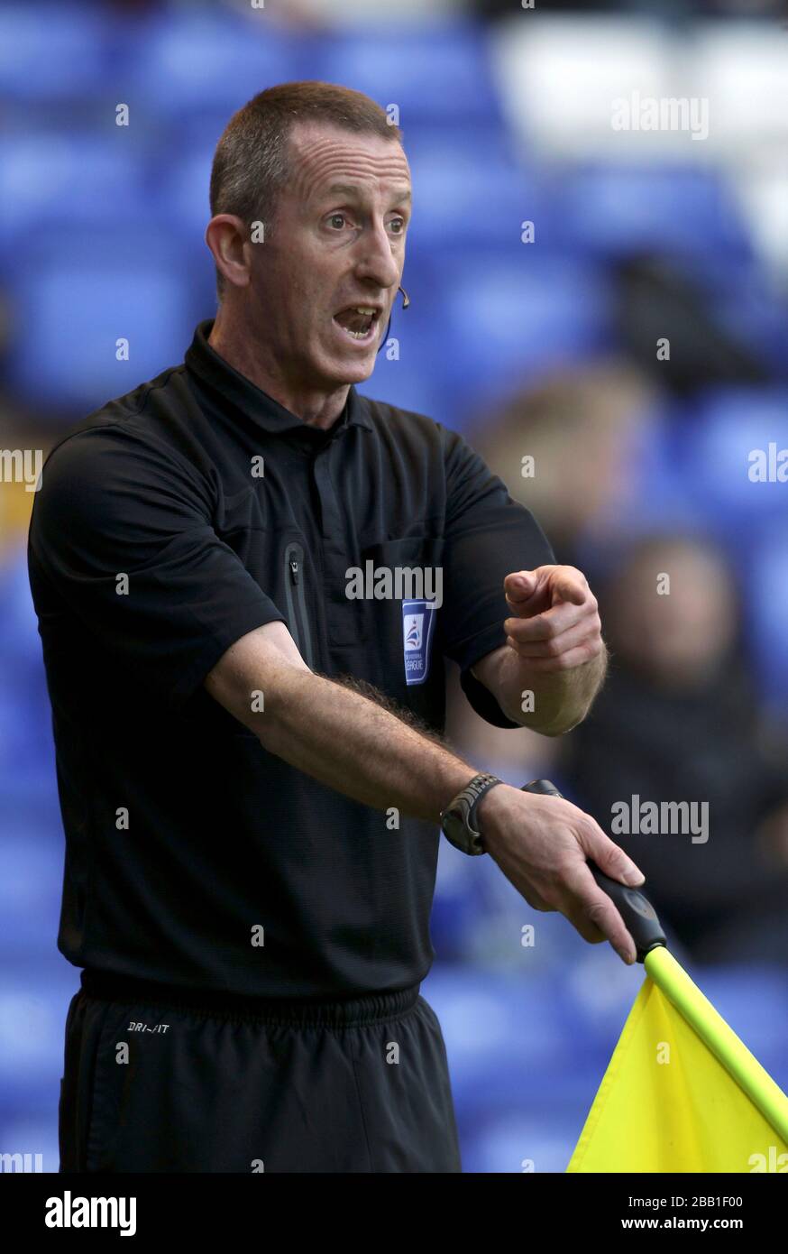 The assistant referee on the sideline Stock Photo - Alamy