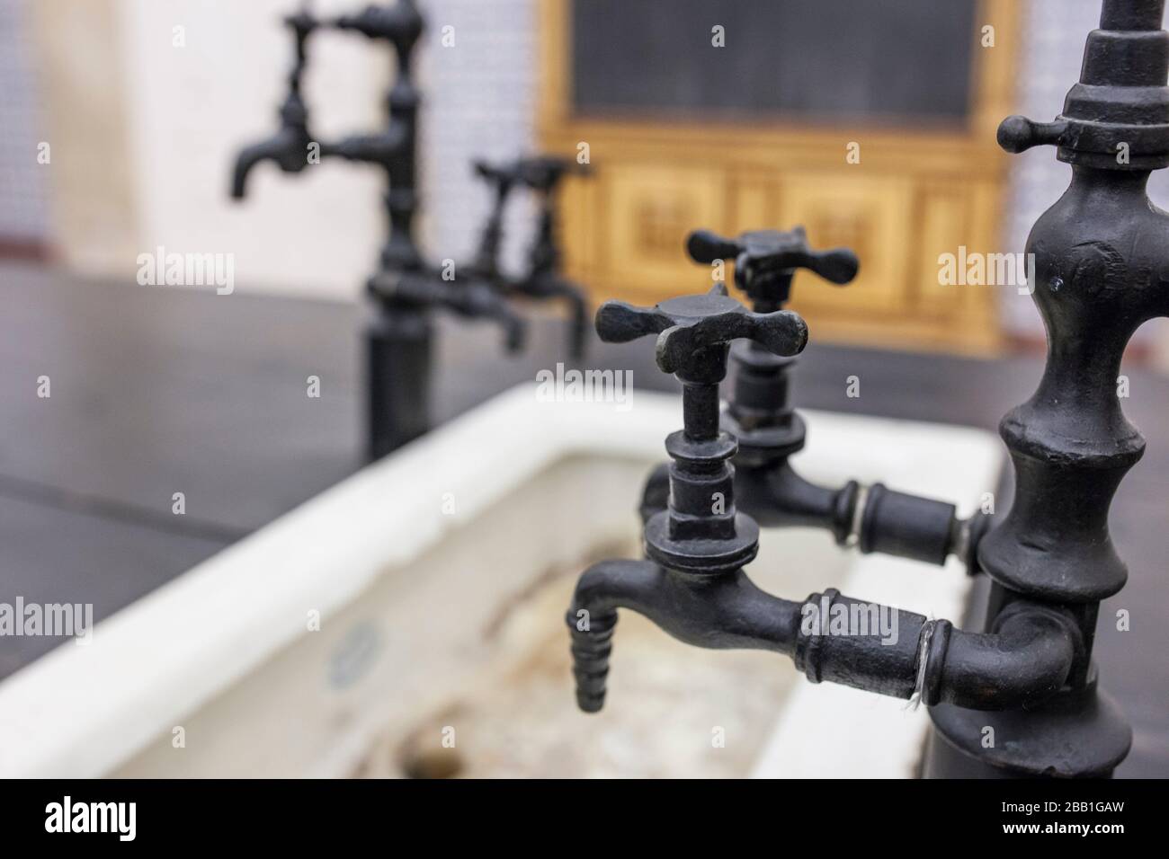 19th Century Science Laboratory High Resolution Stock Photography and ...